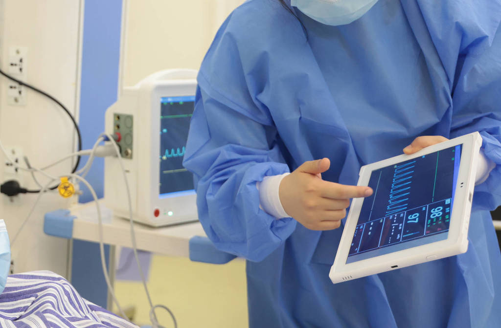 Product release : Introducing the almighty Medical Tablet - EM-Q19